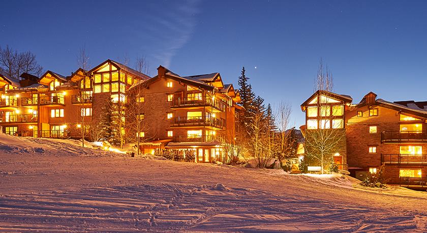 The Crestwood Condominiums